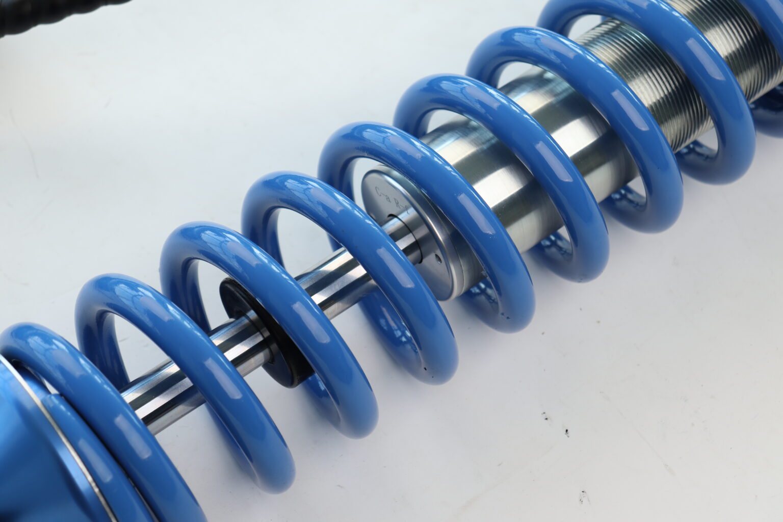 What Is the Difference Between Twin-Tube and Mono-Tube Shocks? - GSAI ...